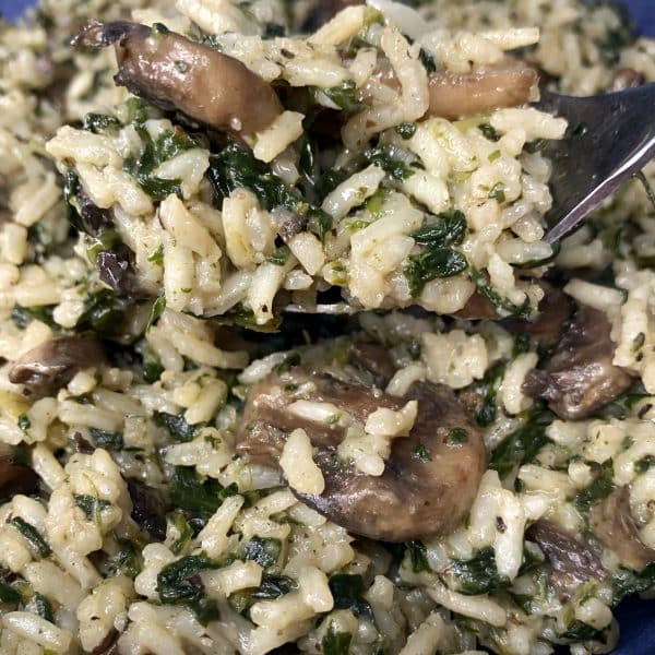 One-Pot Creamy Mushroom & Spinach Rice (Non-Dairy!) - Coined Cuisine