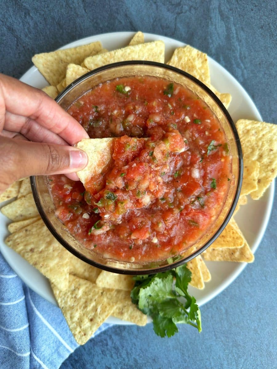 5-Minute Homemade Chunky Salsa - Coined Cuisine